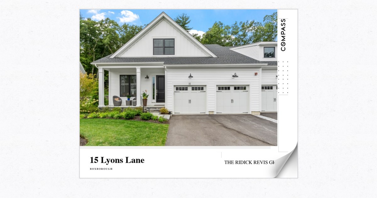 15 Lyons Lane Brochure